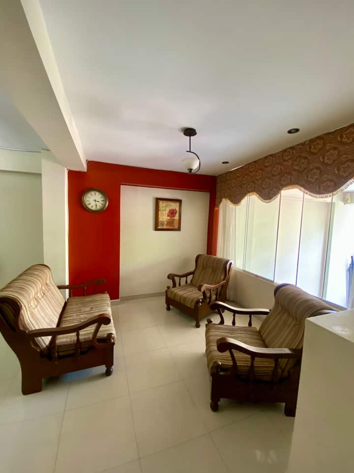 Depto. Amplio En Zona Exclusiva - Trujillo