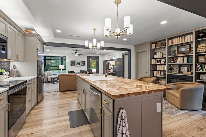 Modern Farmhouse Retreat Near Uf - Gainesville, FL