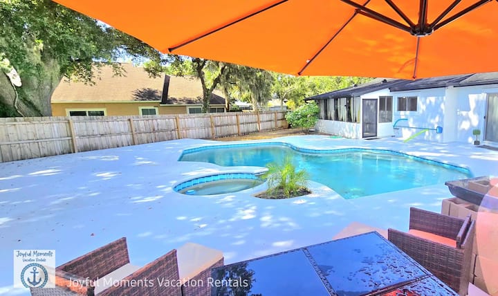 #33 Serenity Theme Parks Pool Joyful Moments - Orlando, FL