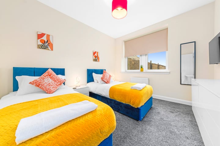 Fife I 4bed I Sleeps 8 I Parking - Kirkcaldy