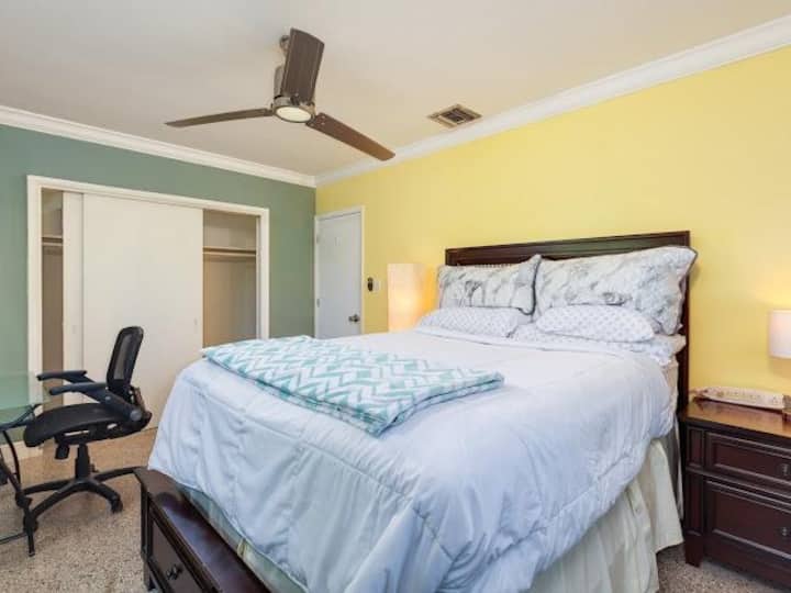 Verde Oceano| Retreat W/ Hot Tub - Boynton Beach