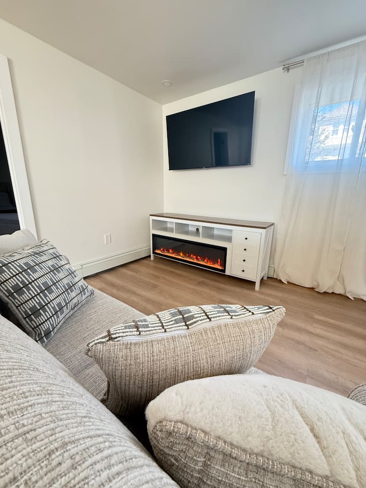 Modern 2br Apartment Elmont Ny - Garden City, NY