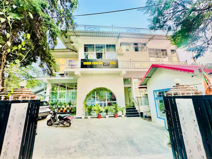 The Green View Hotel - Dehradun