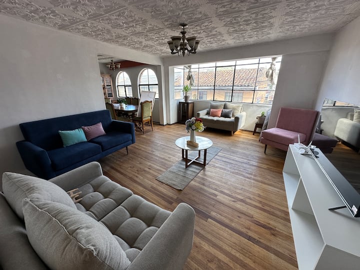 Casa Colonial Moderna San Blas - Cuenca