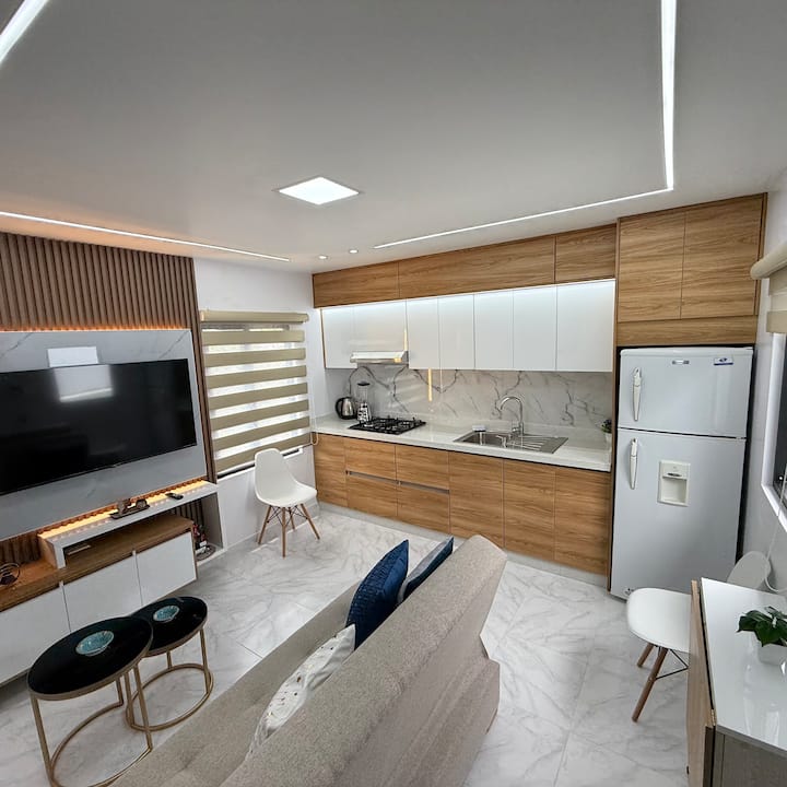 Santorini Suite I By Comfy & Cozy - Chimborazo