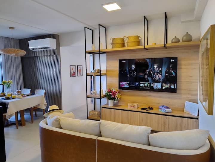 Curta Os Feriados Num  Charmoso Apto. Na Penha-sc - Penha