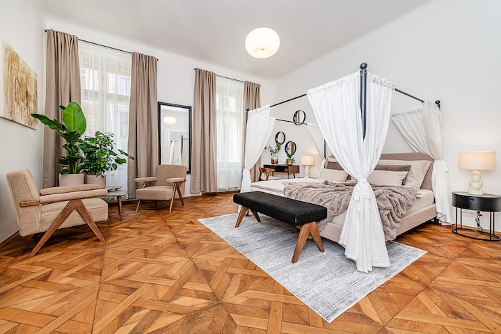 Spacious 3br Old Town Luxury Apt • Best Location - Prague