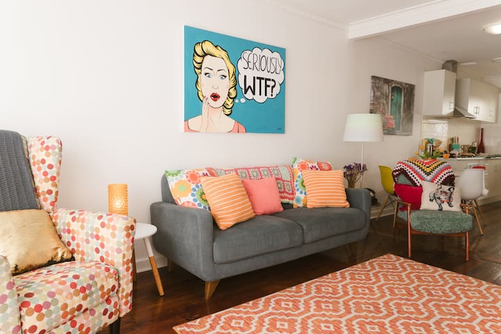 Funky Two Beds Beach ~ Shops ~ Easy Train To City - Port Adelaide