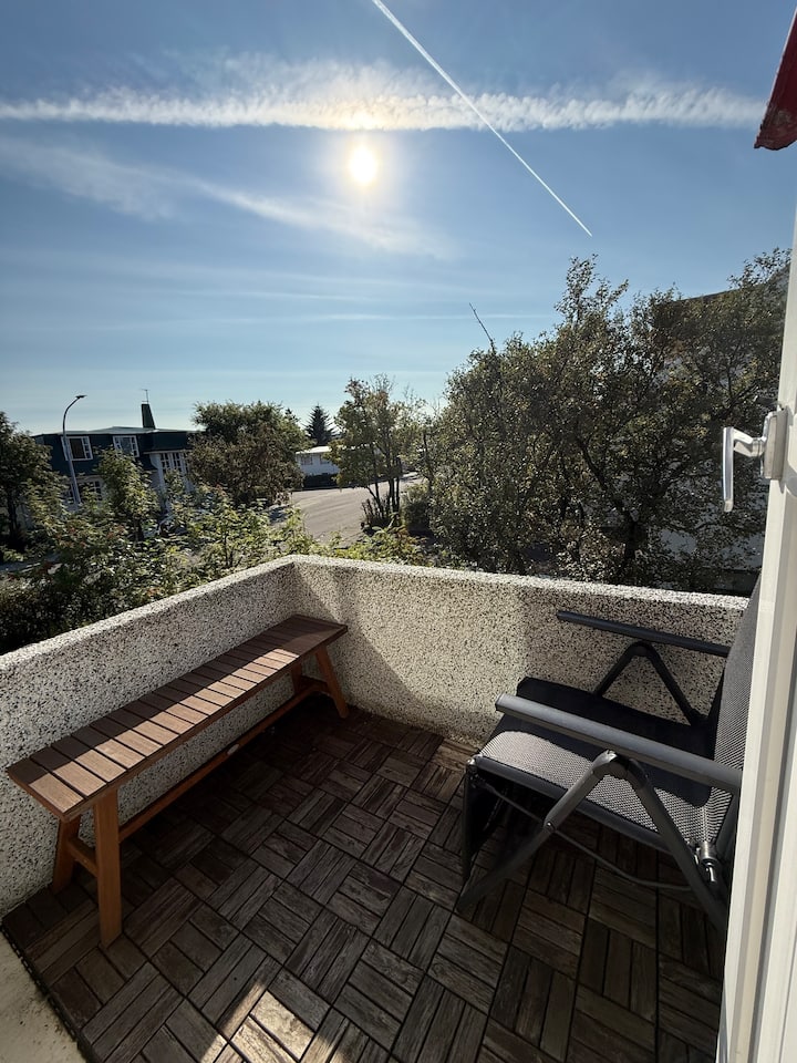 Cozy 2 Bedroom Apartment - Islandia