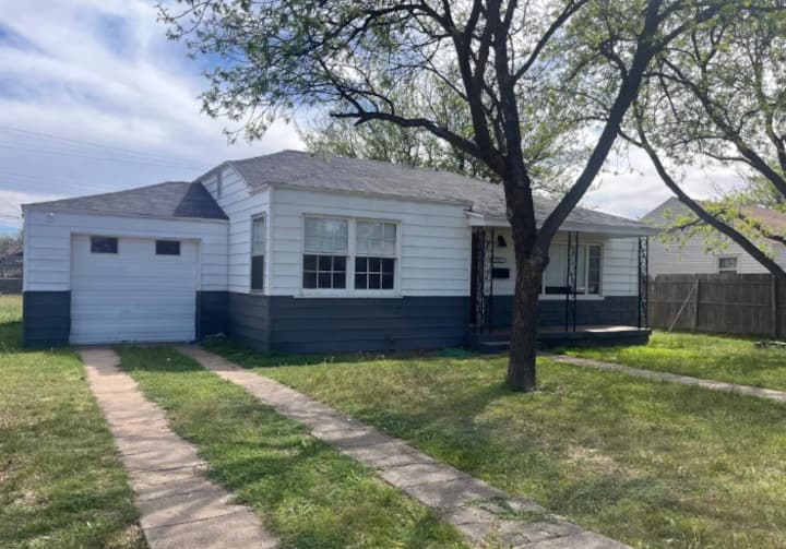 Clean/affordable|3 Br/2ba - 러벅