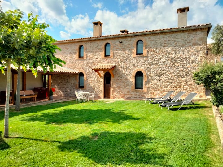 Casa De Campo El Forn Rural - Cardona, Spain