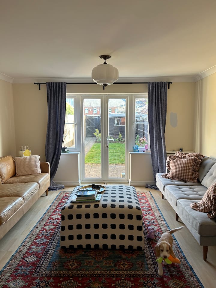 Roomy + Dog Friendly House Near The Station - Newbury