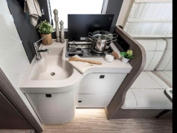 Camping-car Neuf Grand Confort - Vic-en-Bigorre