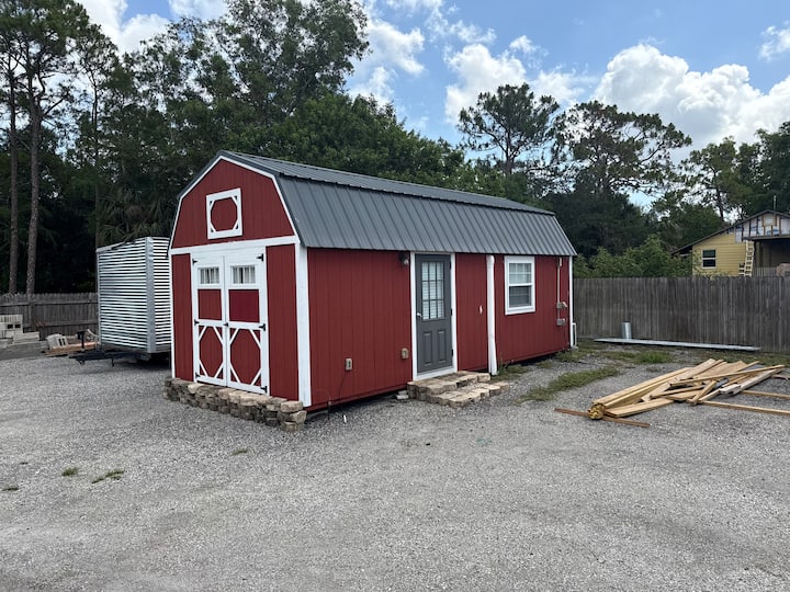 10x20 Barndominium. Furnished. - Royal Palm Beach