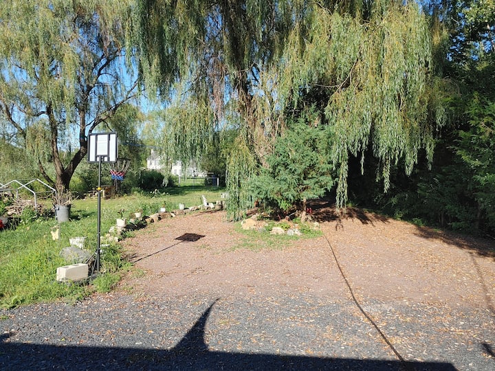 Full Studio On 6.5 Acres - Greenwood Lake, NY