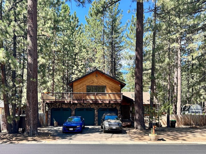 Rooms In Shared Cabin W/ Hot Tub & Sauna - South Lake Tahoe, CA