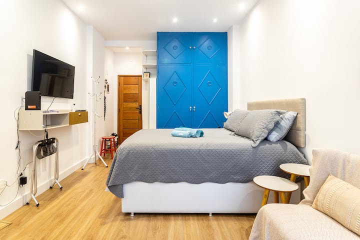 Apartamento Carioca No Flamengo, Ar Split 18 Btus - Brazil