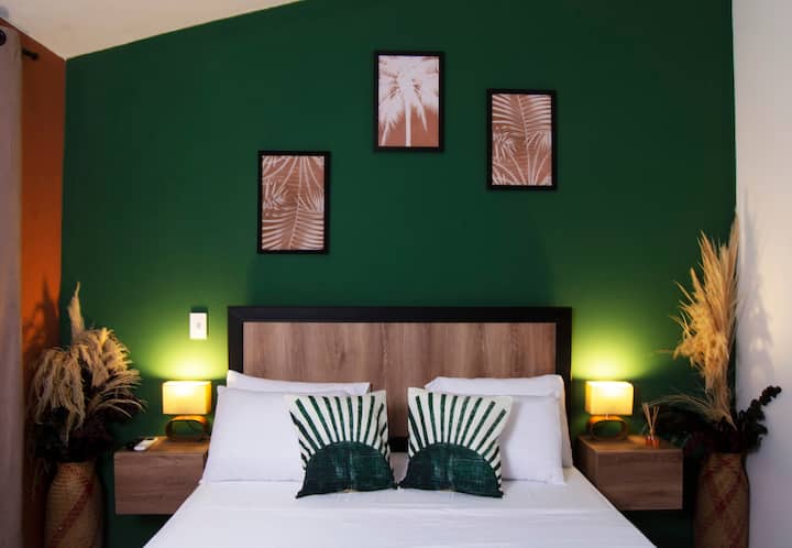 Tropical Cozy Room W/ Private Bath - Cali