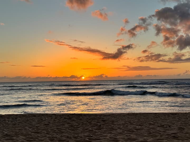 Sunset Beach Retreat
Spacious 3 Beds - O‘ahu, HI