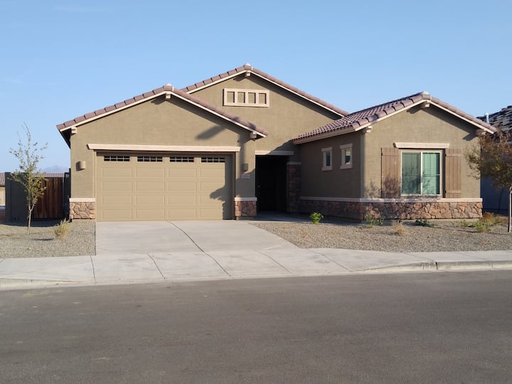 Cozy Casita - Great Neighborhood - Buckeye, AZ