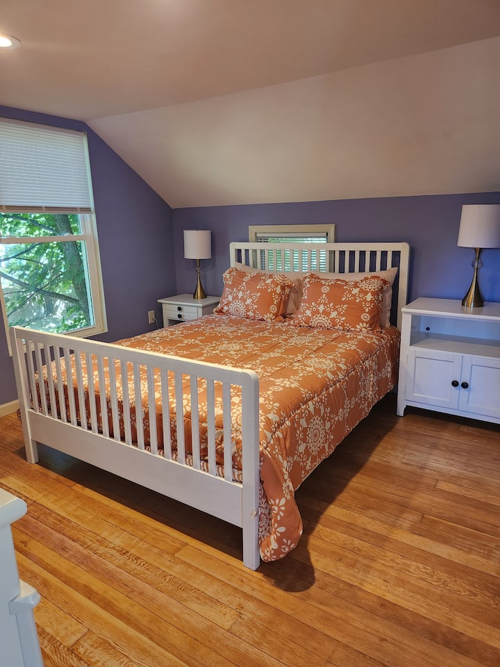 View On Vineyard. - Poughkeepsie, NY