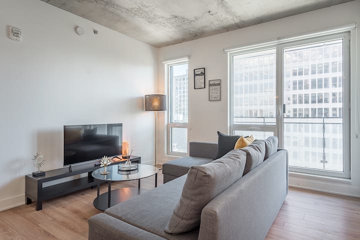 Downtown Montreal 1br | Sleeps 4 - Montreal