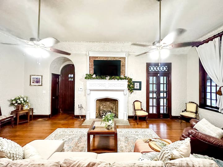 Historic Belhaven Beauty - Jackson, MS