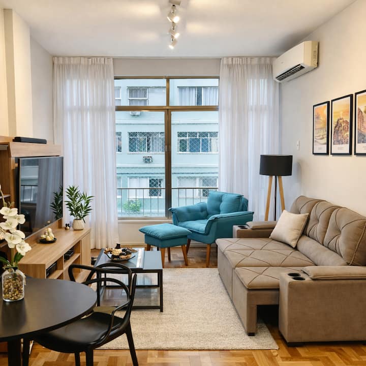 Luxurious Copacabana Apart • Partial Ocean View - リオデジャネイロ