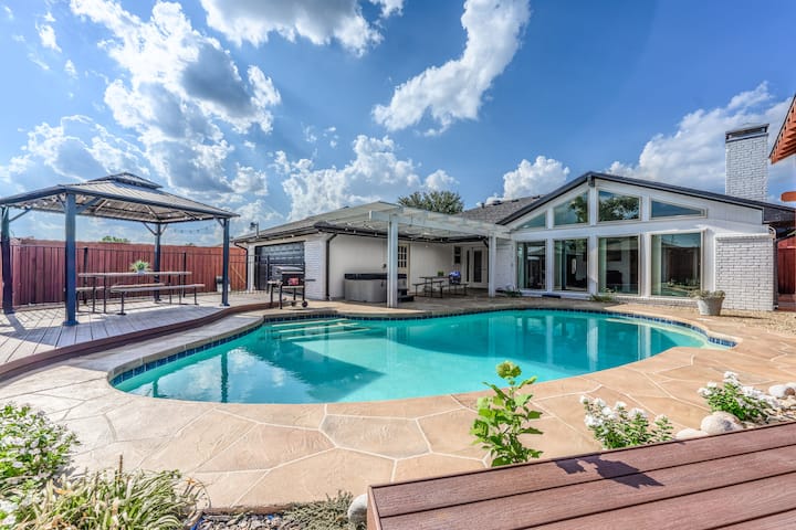 Dfw Pool/hot Tub | Pingpong 4 Br 4 Ba Sleeps 20! - Richardson, TX