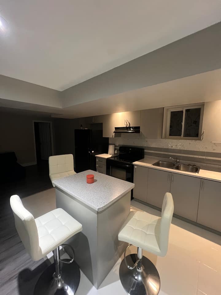 Private Basement Apt. - Alliston