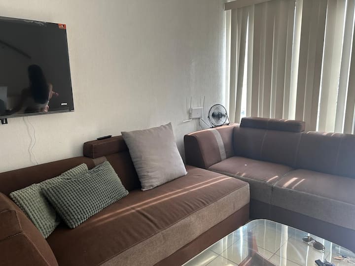 Los Sauces Home - Temixco