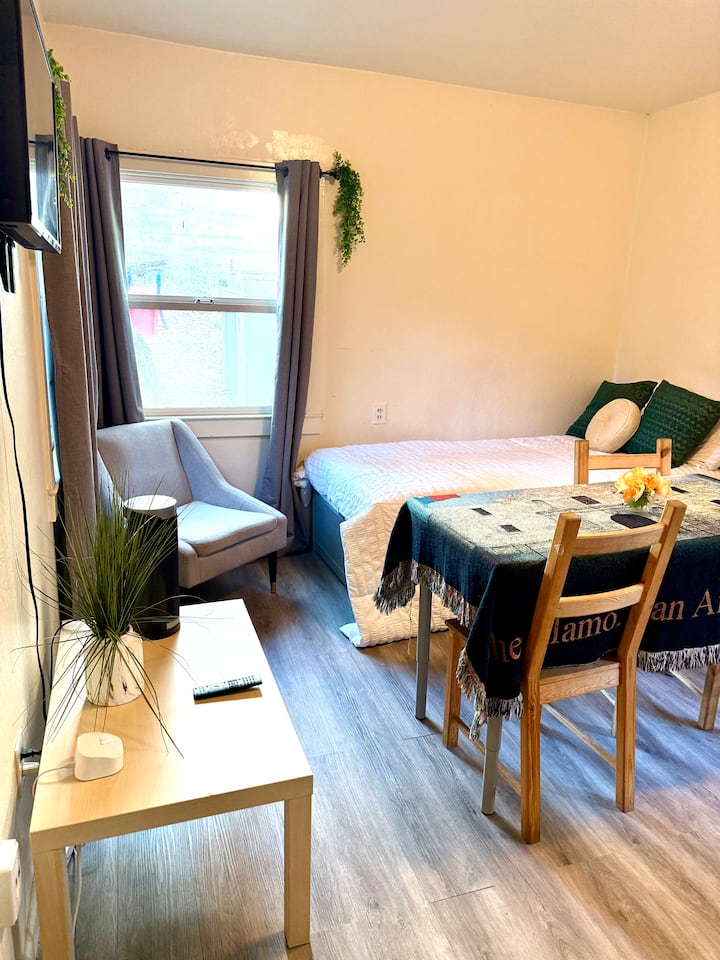 Bungie By The Lake! - Alameda, CA