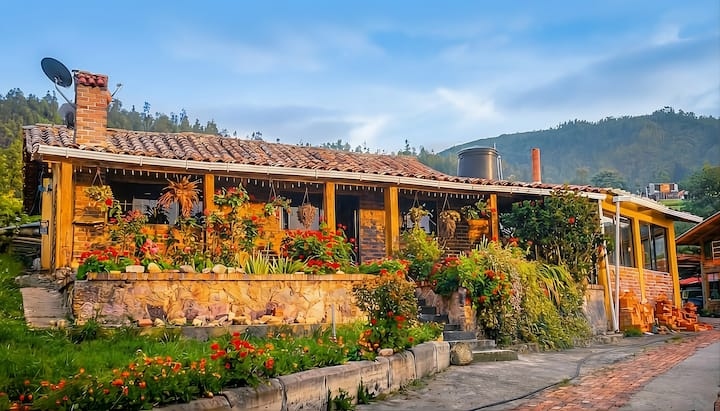 Villa Con Jacuzzi, Fogata Y Billar Con Parqueadero - Sogamoso