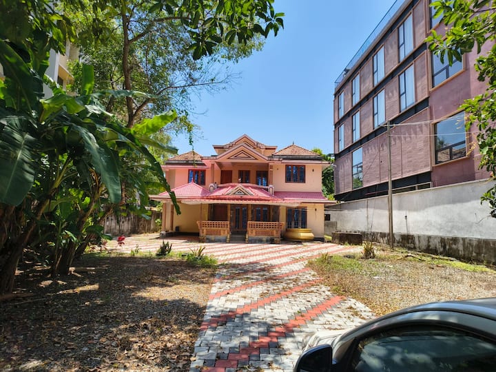 Villa - Kollam