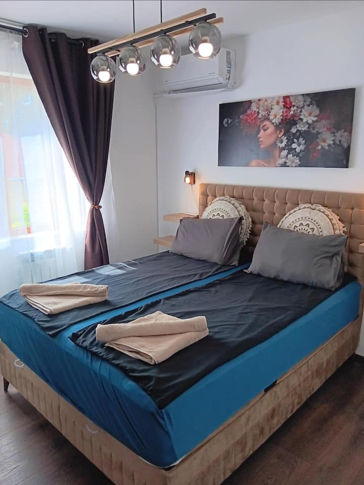 Doublenbu, Metro Station Hospitals Free Parking - Bankya