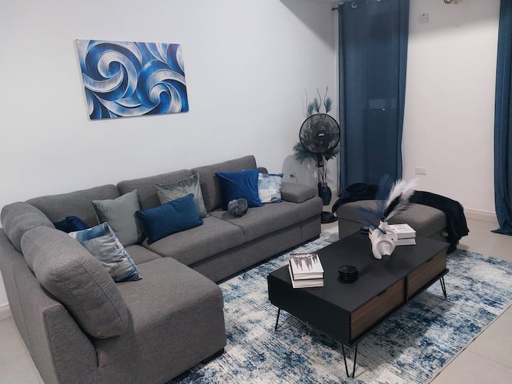 Luxury Stay In The City - Kingston