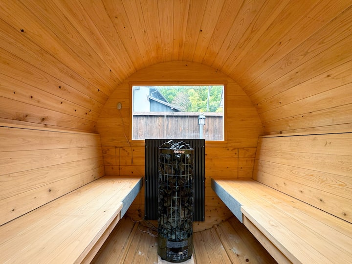 一棟貸し/サウナ付き/最大6名/湯田川温泉街内/リノベ物件 - 쓰루오카시