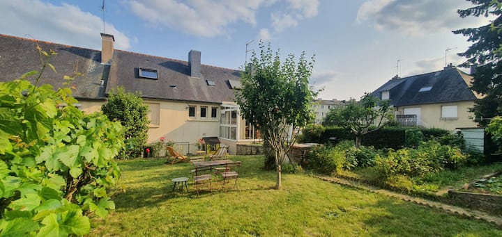 T2 Indépendant Dans Notre Maison - Aéroport Rennes Bretagne (RNS)