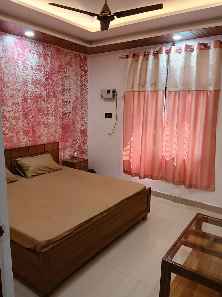 Aadya Homestay Ac - Ayodhya