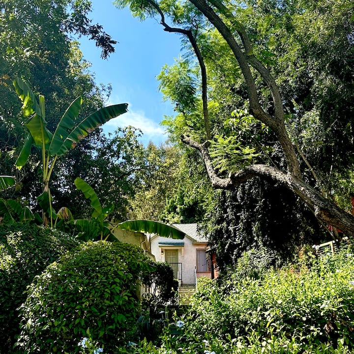 Silver Lake Bungalow - Los Angeles, CA