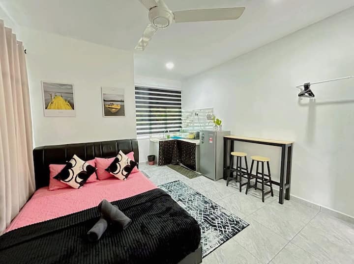 Cosy & Clean Room Near Cenang - Langkawi