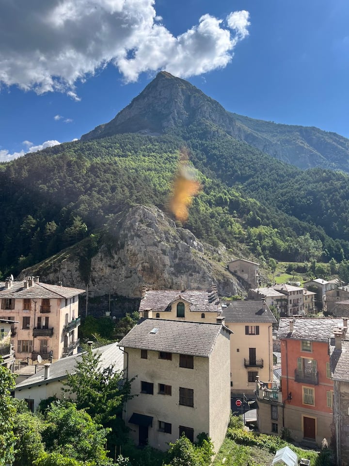 Typique Plein Centre Historique - Tende