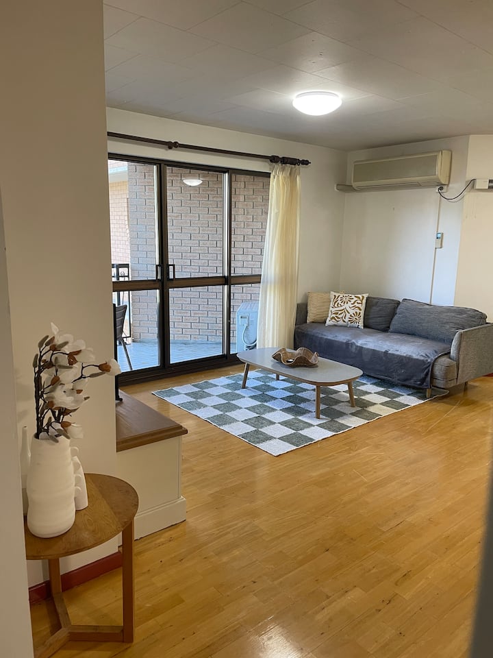 Wow Magic Spot! Large Sized Cbd Unit 2bed2bath1car - Salisbury