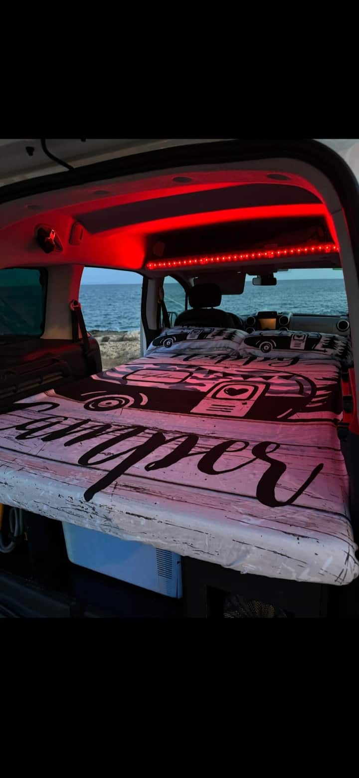 Camper Van Ideal Para Parejas. - Majorca