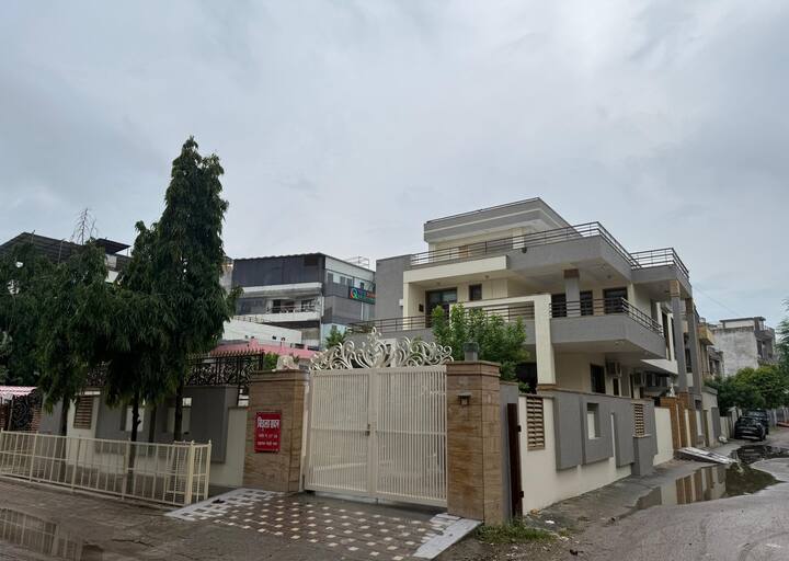 Luxury Modern 6bhk- Posh Locality, Garden, Terrace - Jaipur