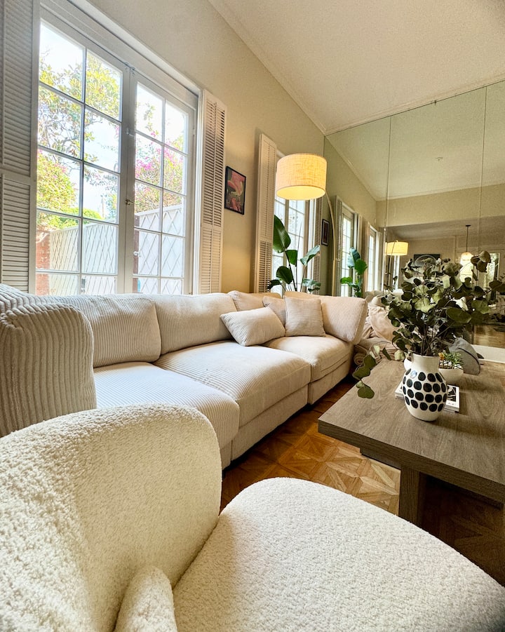 Artist's 1-bed; Walk To Weho - West Hollywood