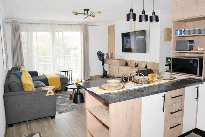 Modern 2br Apartment Near Or Tambo Airport Jhb - Germiston