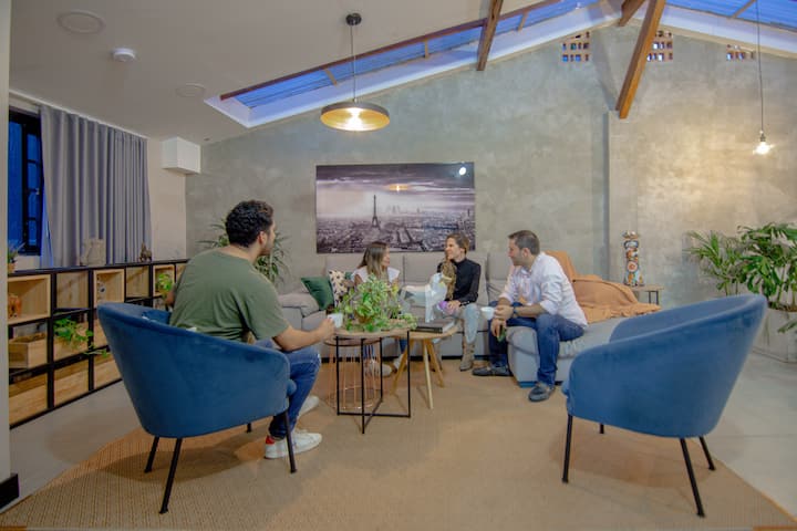 Villa Privada Para 16 Huéspedes/7 Bdr/el Poblado - Envigado