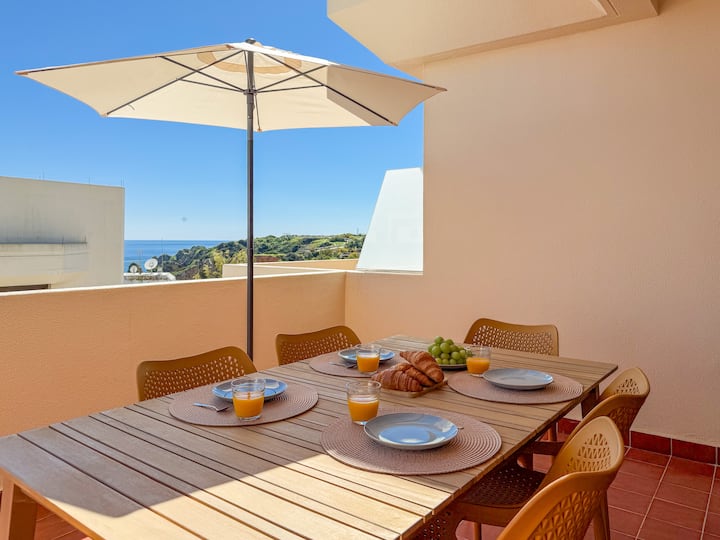 Cozy Apartment | Big Balcony | Pool And Beach - Lagos