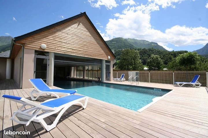 Un Appartement Dans Une Résidence - Luz-Saint-Sauveur
